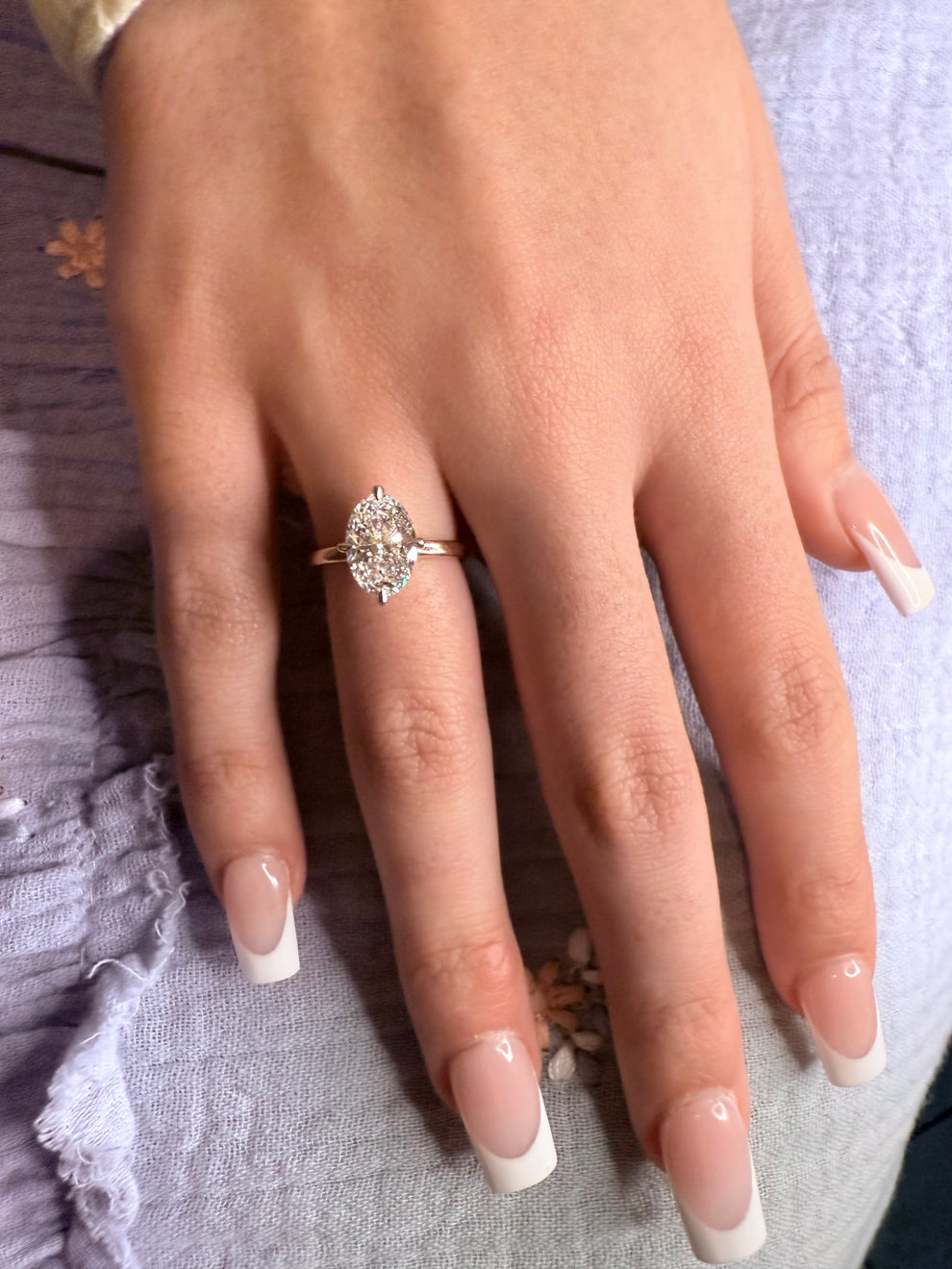 Classic Oval – Elizabeth Diamonds